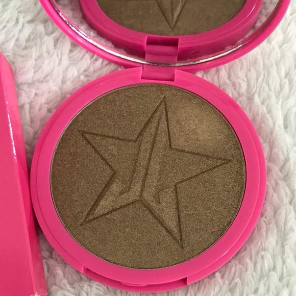 Jeffree Star | Makeup | Jeffree Star So Gold Skin Frost | Poshmark